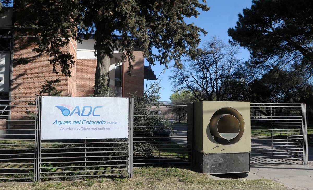 Tras la tormenta, se rompió el acueducto de Aguas del Colorado