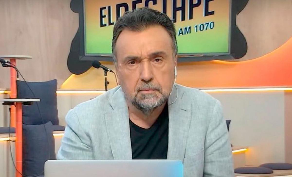 Agredieron al periodista Roberto Navarro