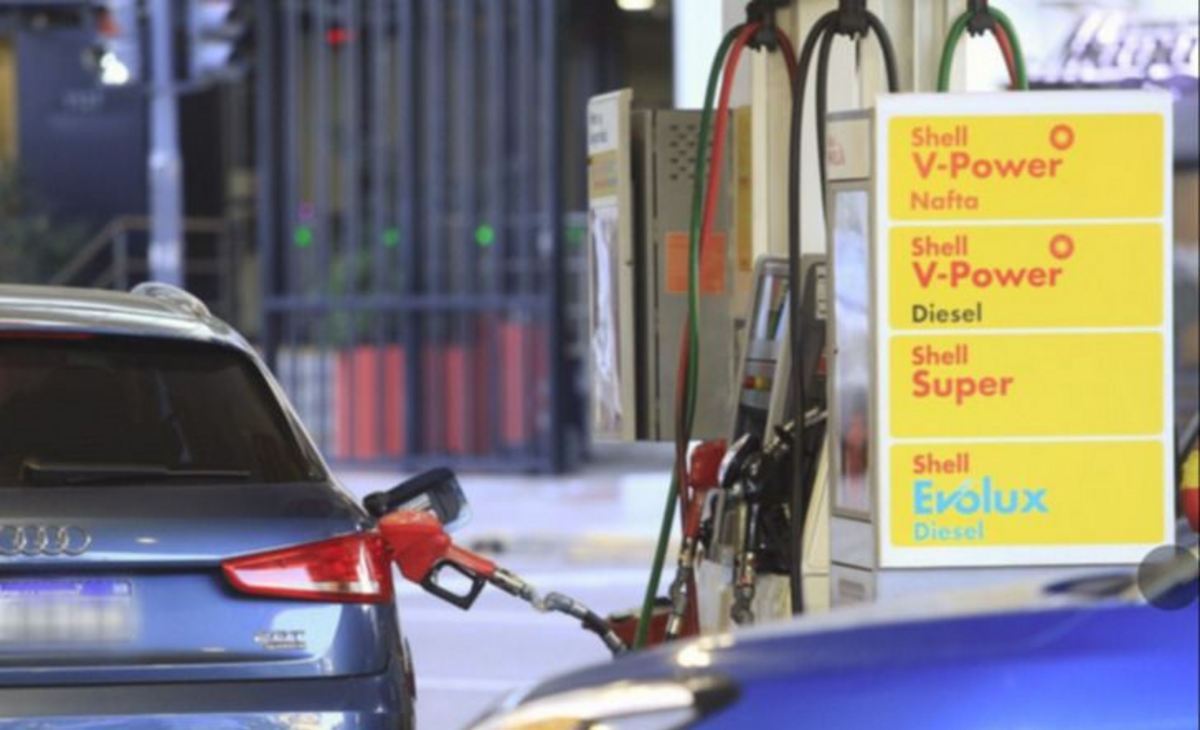 Nuevo ajuste en la nafta: de cuánto será el piso de aumento en los próximos tres meses