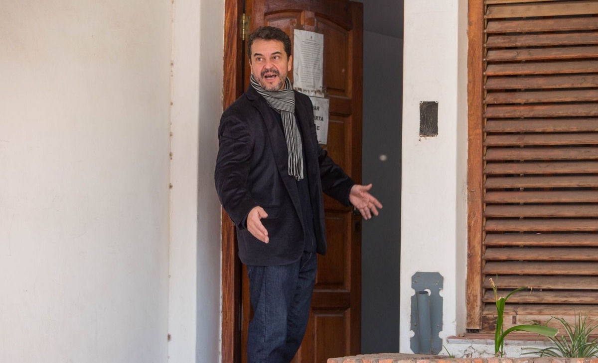 Gil Domínguez negó que Díaz Lacava haya violado la restricción