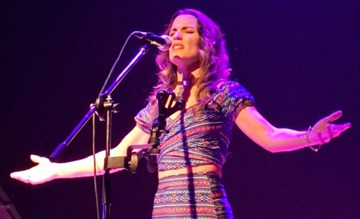 “Flor” Fernández prepara un nuevo disco