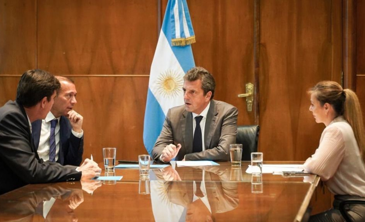 Vaca Muerta: harán millonaria inversión para incrementar el transporte ...