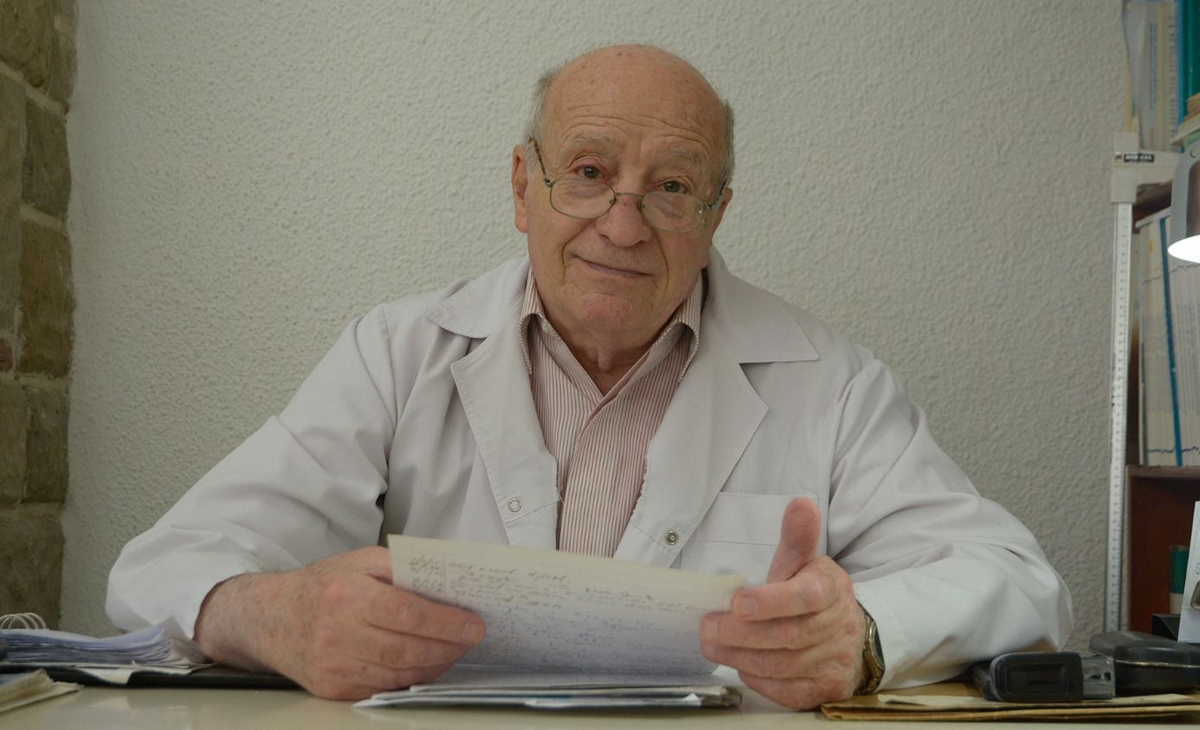 El doctor D’Astolfo se retira a los 80 años